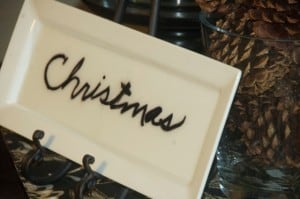 Classy Memory Plates: Heirlooms and Stencils