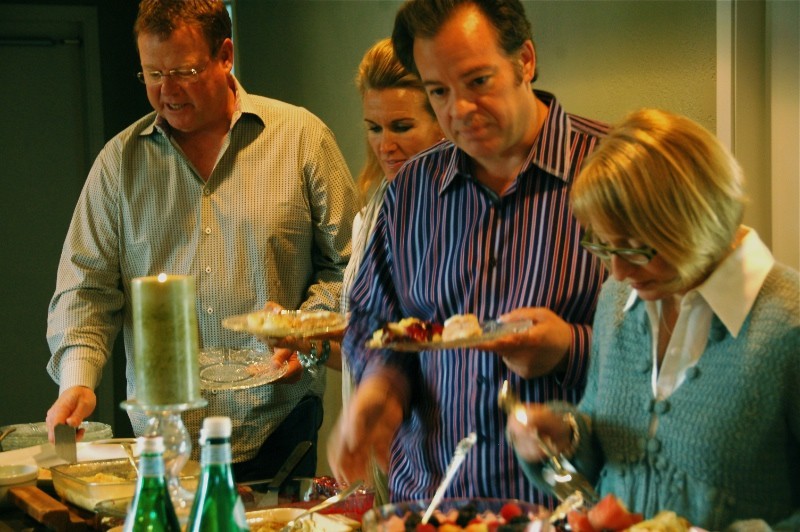 How to Serve a Relaxed Easter Buffet - Reluctant Entertainer