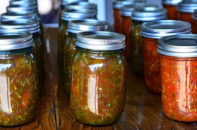 Outdoor Canning and How to Can Salsa