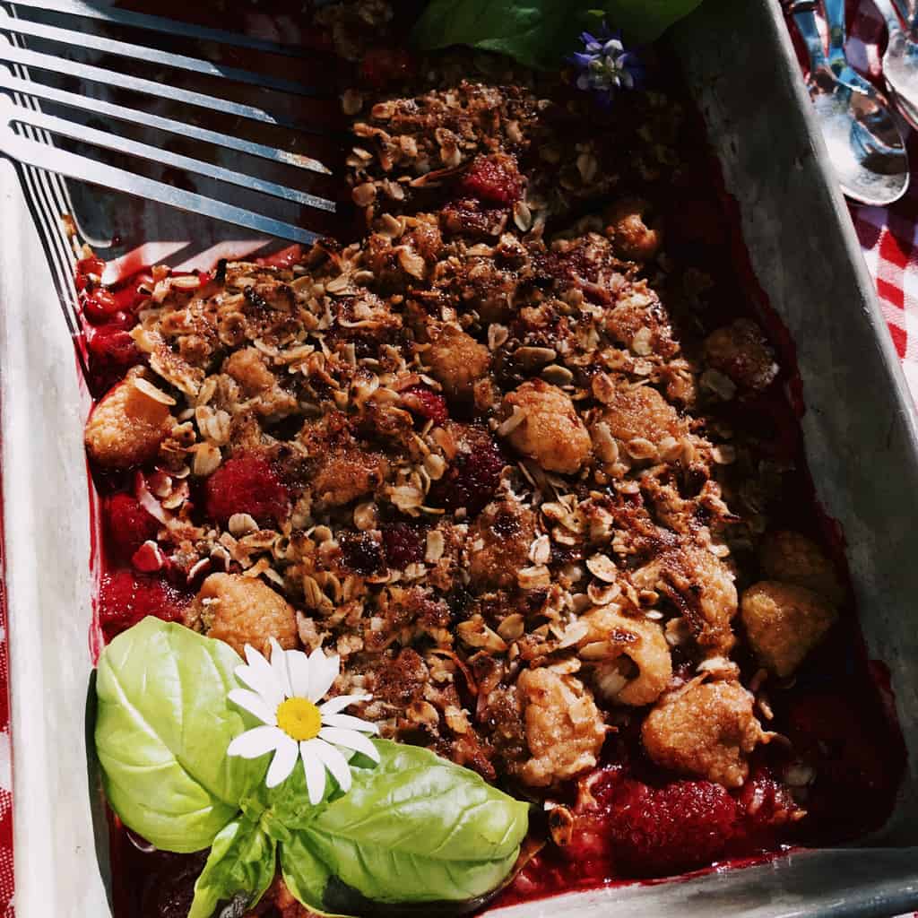 Classic Fresh Raspberry Crisp Recipe - Reluctant Entertainer