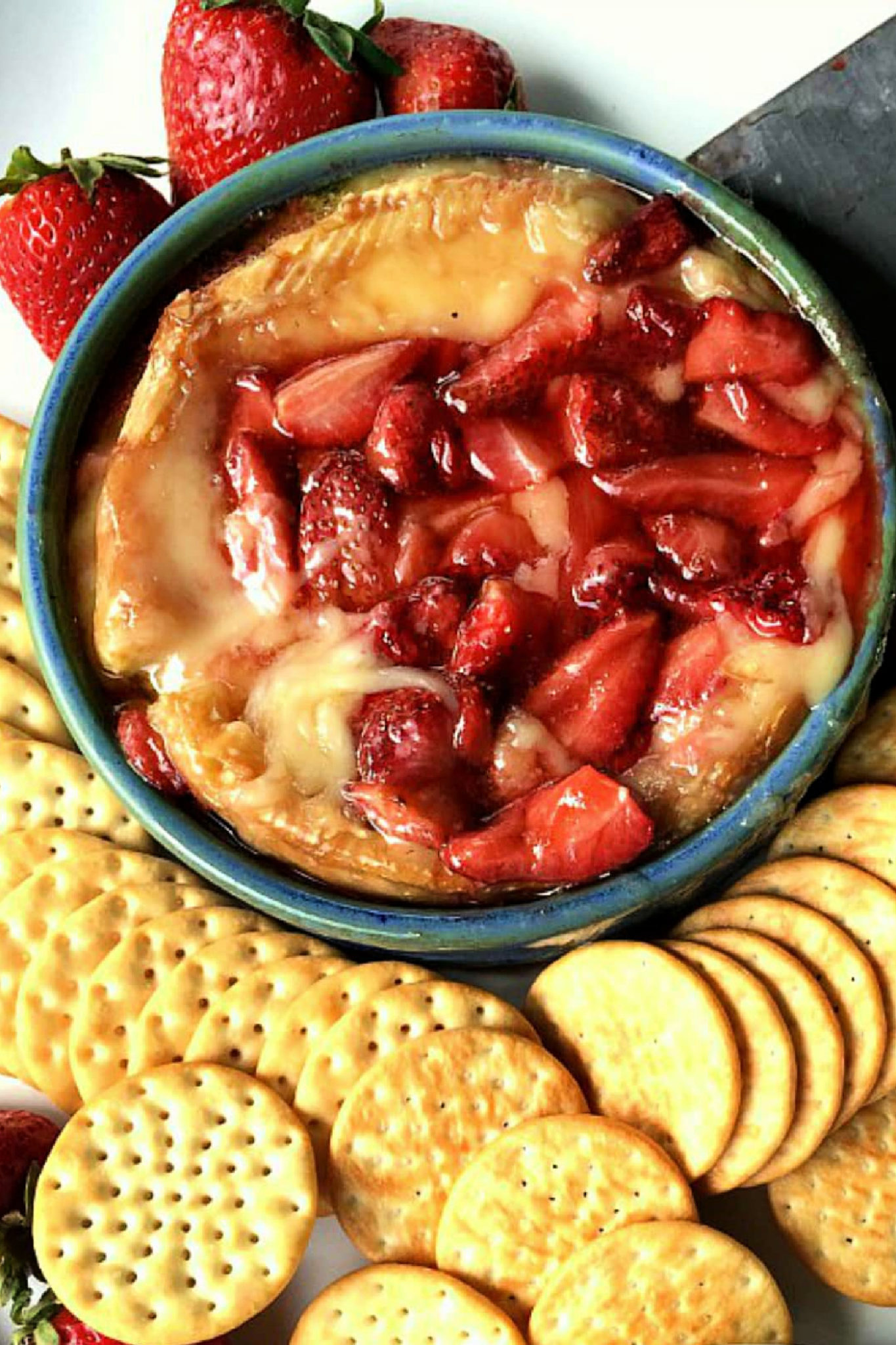 Roasted Strawberries Brie Appetizer