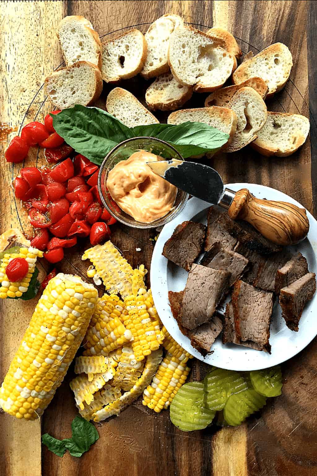Tri Tip Crostini Appetizer Recipe - Reluctant Entertainer