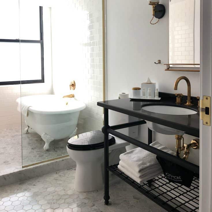 Seattle Kimpton Palladian Hotel - Reluctant Entertainer