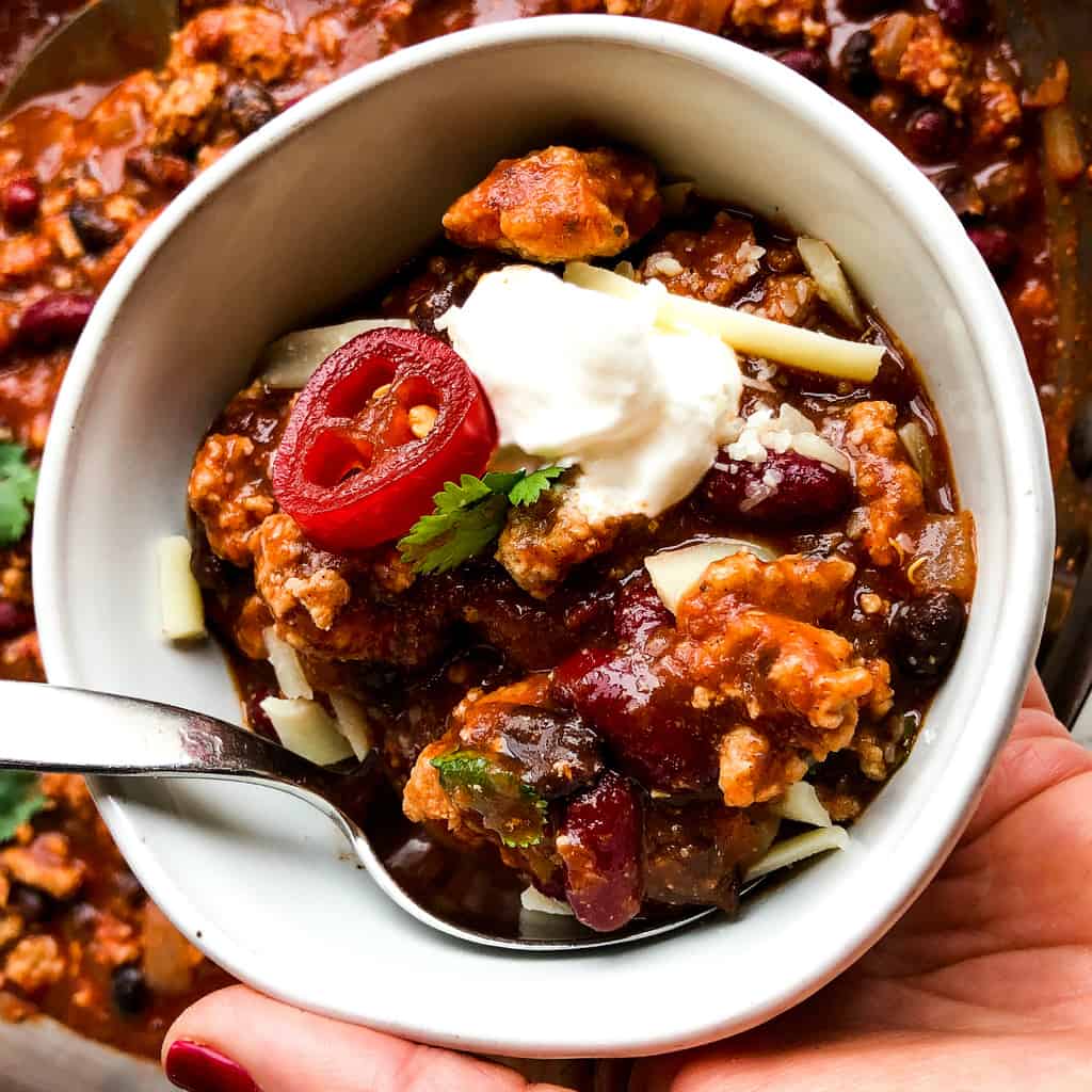 Easy Homemade Chili Recipe - Reluctant Entertainer