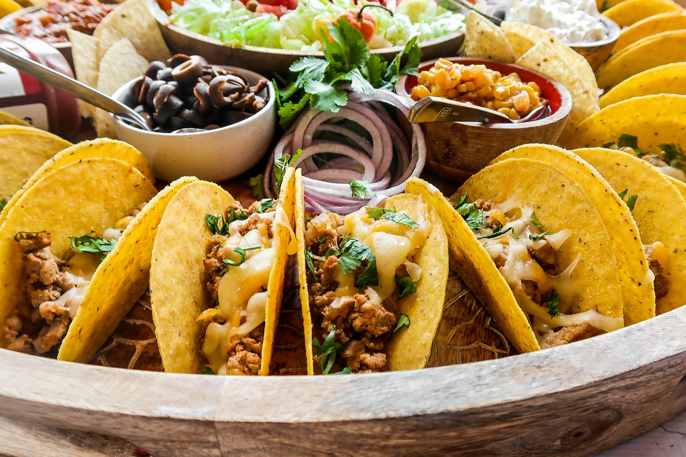 Easy Taco Recipe Dinner Board - Reluctant Entertainer