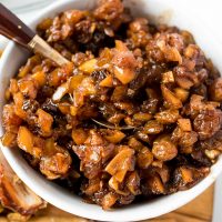 Apple Raisin Chutney Recipe - Reluctant Entertainer