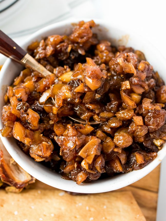 Apple Raisin Chutney - Reluctant Entertainer