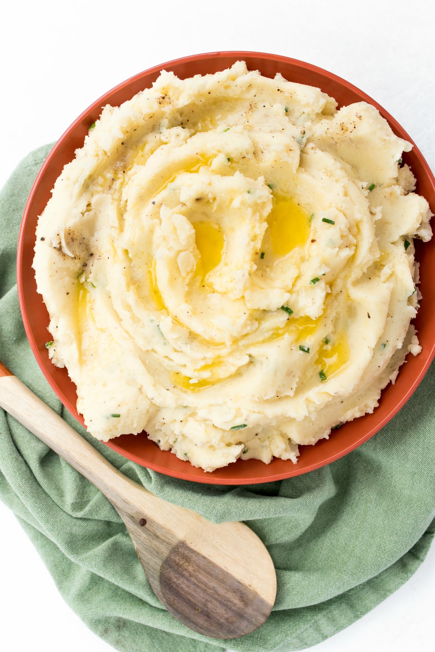 Basic Mashed Potatoes Recipe - Reluctant Entertainer