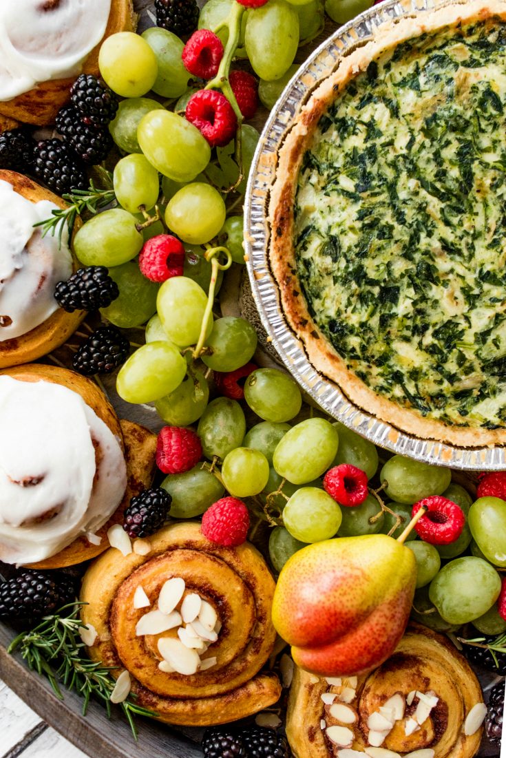 Holiday Quiche Wreath Breakfast Board - Reluctant Entertainer