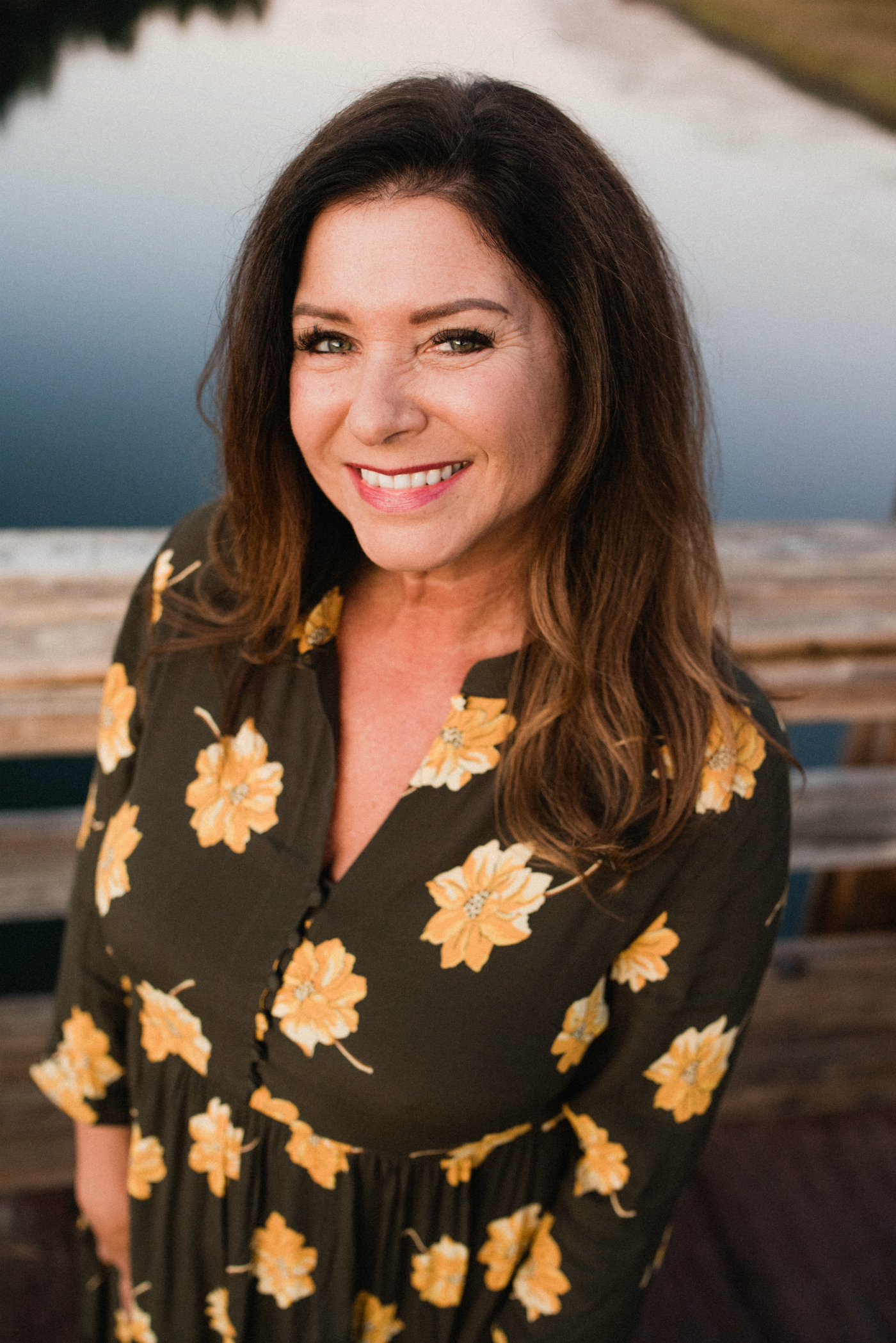 About Sandy Coughlin page - Reluctant Entertainer