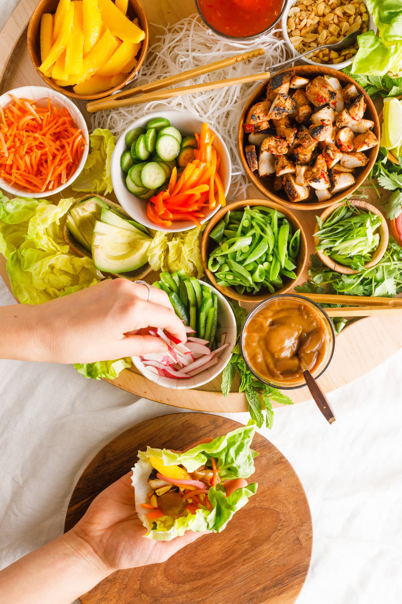 Easy Lettuce Wrap Board - Reluctant Entertainer