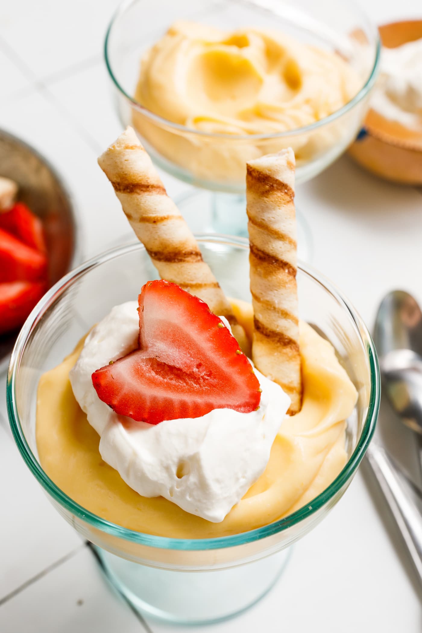 Vanilla Pudding Parfaits - Reluctant Entertainer