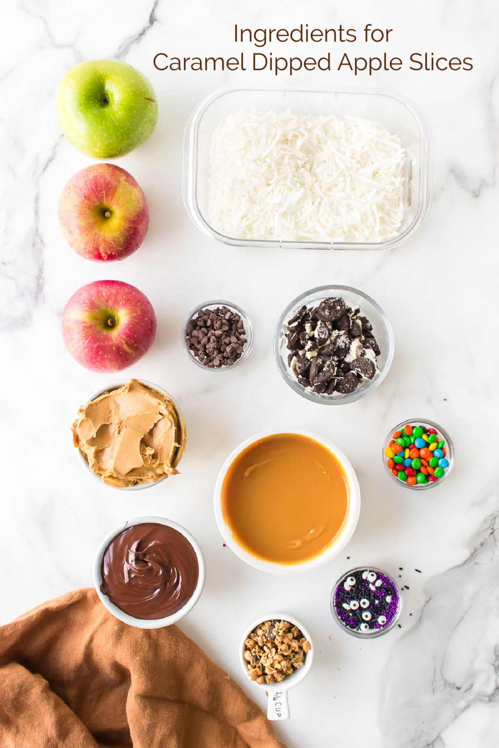 Caramel Dipped Apple Slices Wreath - Reluctant Entertainer