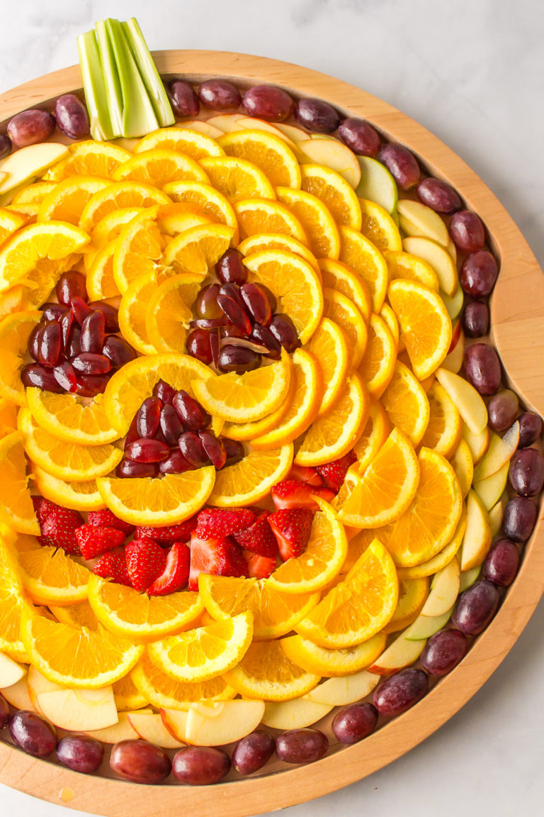 Halloween Fruit Tray - Reluctant Entertainer
