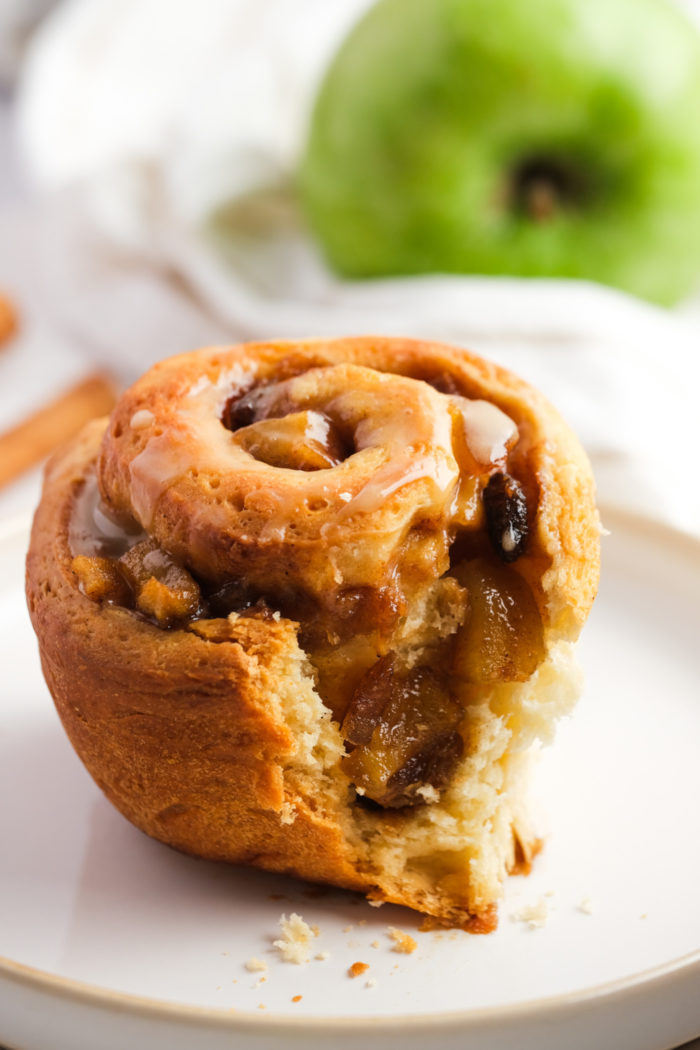 Cinnamon Rolls with Apple Pie Filling - Reluctant Entertainer