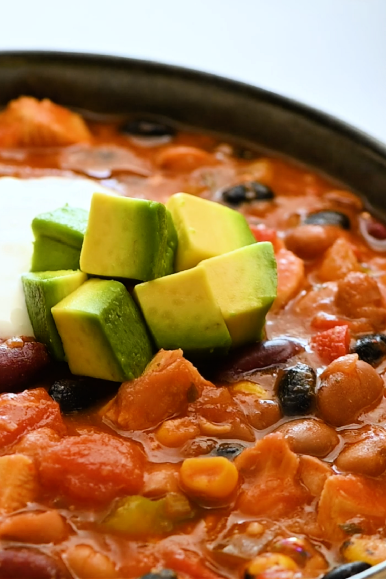 Southwest Chicken Chili - Reluctant Entertainer