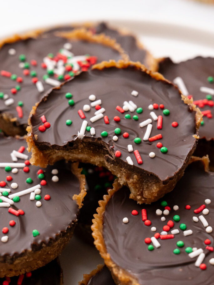 Christmas Crack Cookies - Reluctant Entertainer