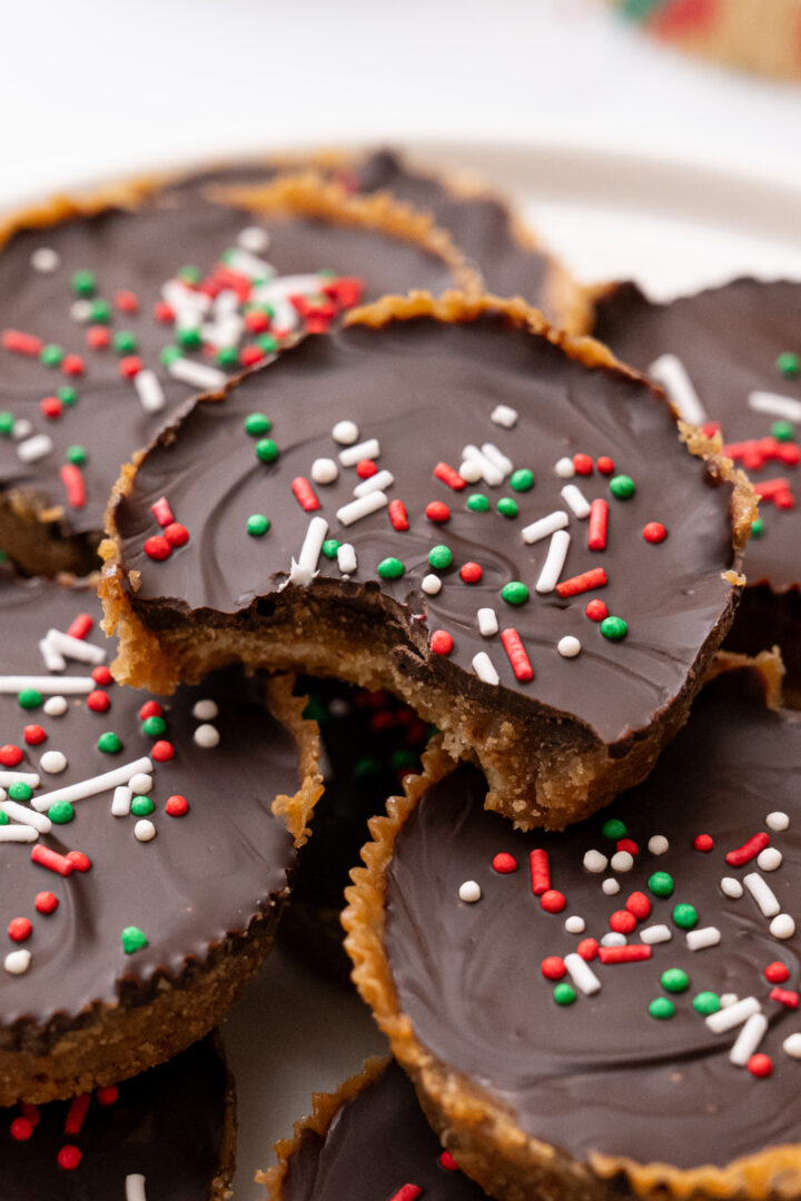 Christmas Crack Cookies - Reluctant Entertainer