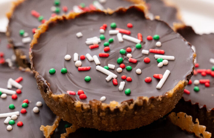 Christmas Crack Cookies - Reluctant Entertainer
